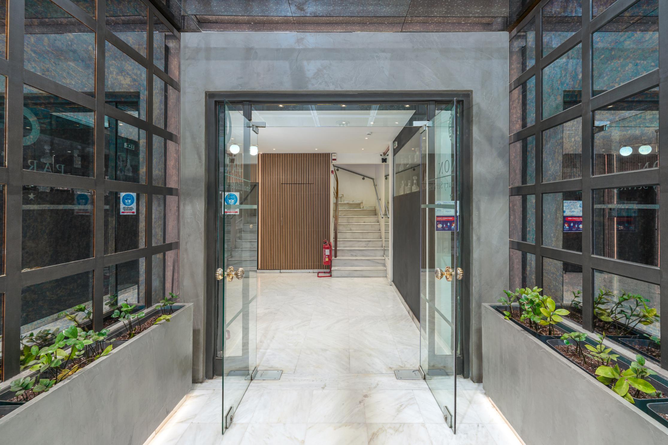 PARNON HOTEL - Athens - Attica & Argosaronic Hotel Association